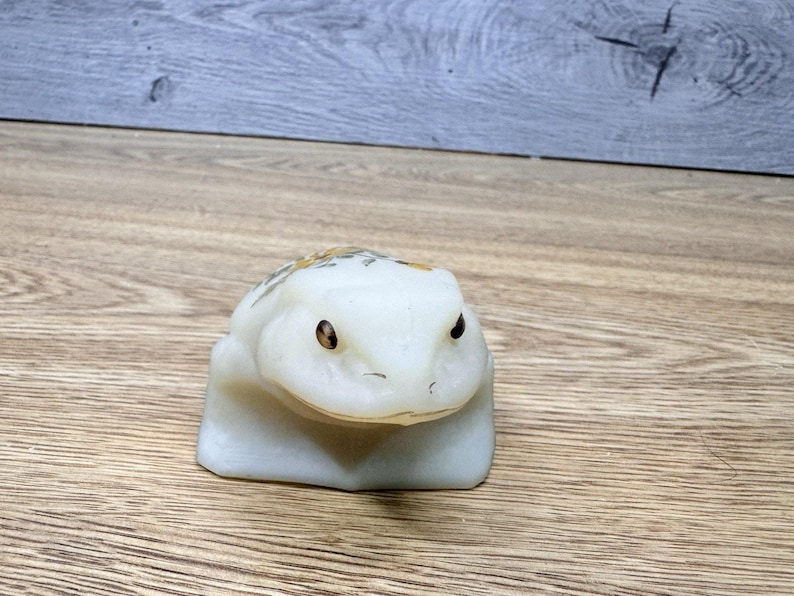 Fenton Custard Glass Frog Figurine Hand Painted Flowers Signed 4” Long ...