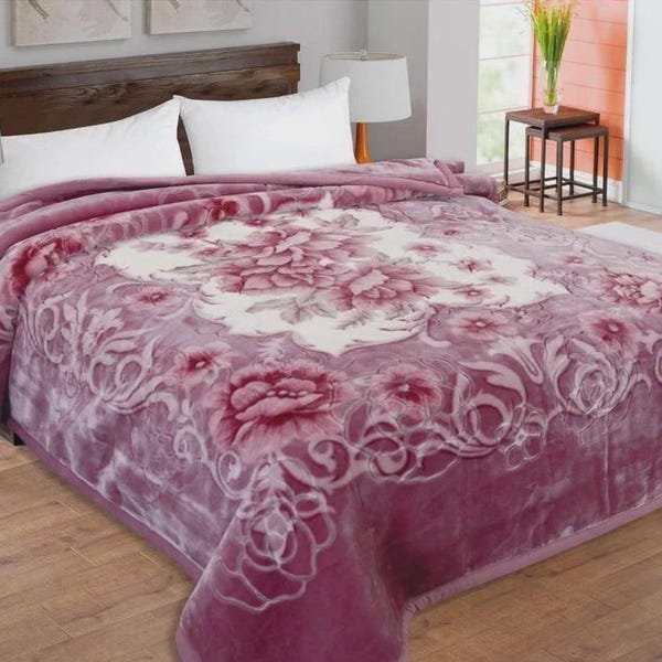 King Bed Mink Blankets - Etsy UK