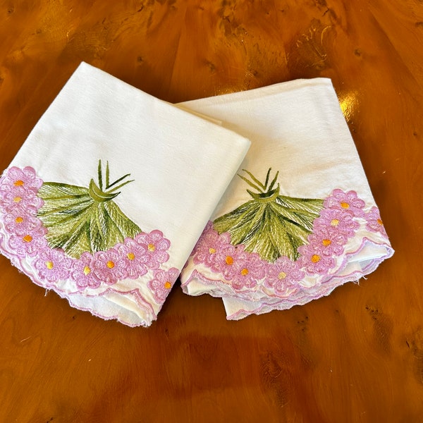 Vintage Pillowcases - Etsy