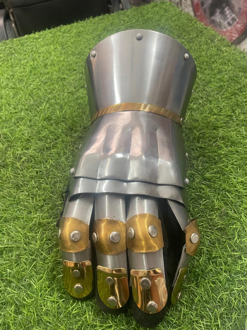 Medieval Gauntlets Brass & Steel Hand Armor Gloves for Reenactment ...
