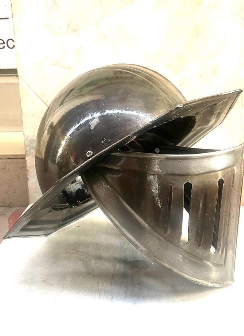 16th Century Gothic Knight Helmet – Medieval Closed Face Armor Replica ...
