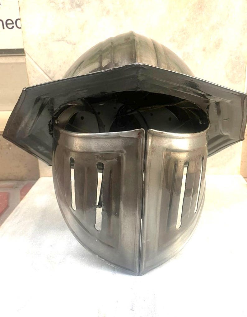 16th Century Gothic Knight Helmet – Medieval Closed Face Armor Replica ...