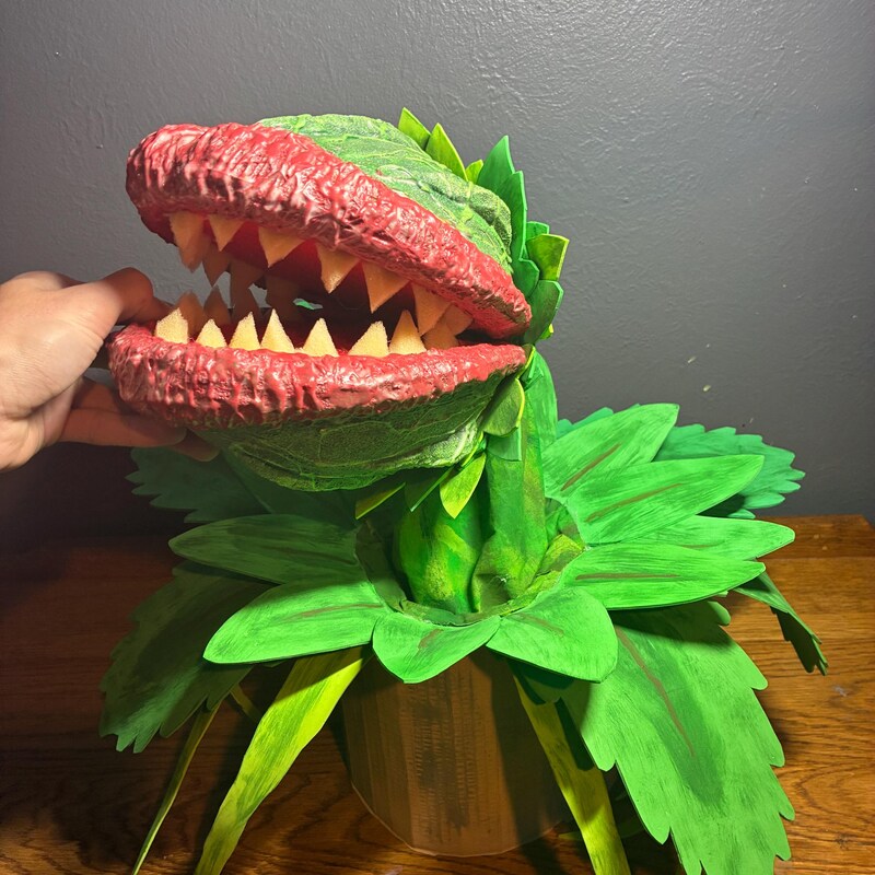 Audrey 2 Puppet - Etsy