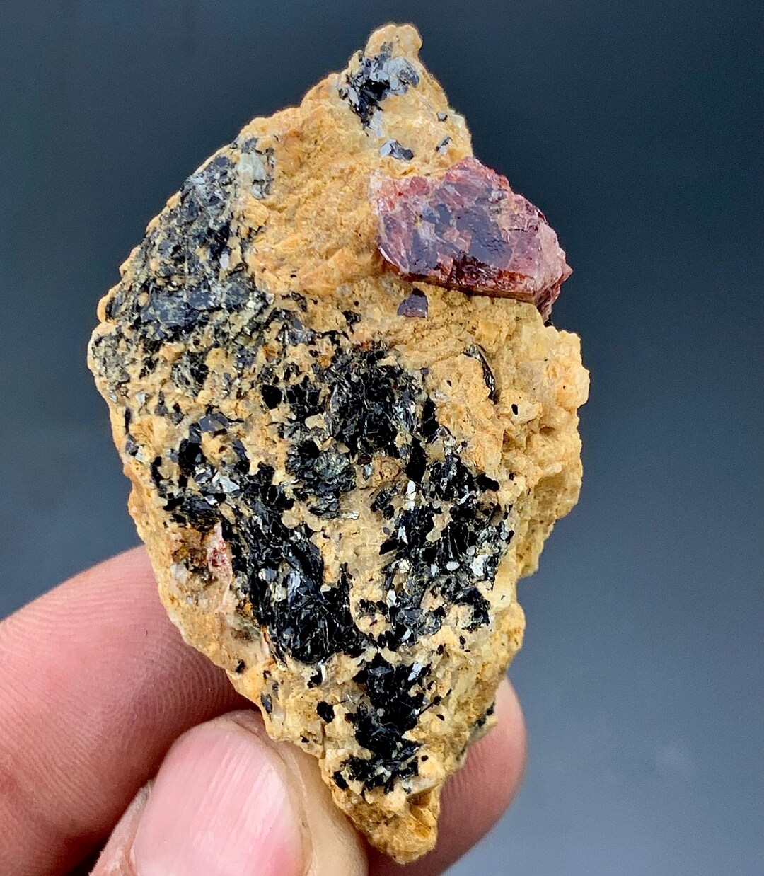Natural Ziron, Pakistan Crystal Specimen, 36 Gram (58x33x14mm) - Etsy