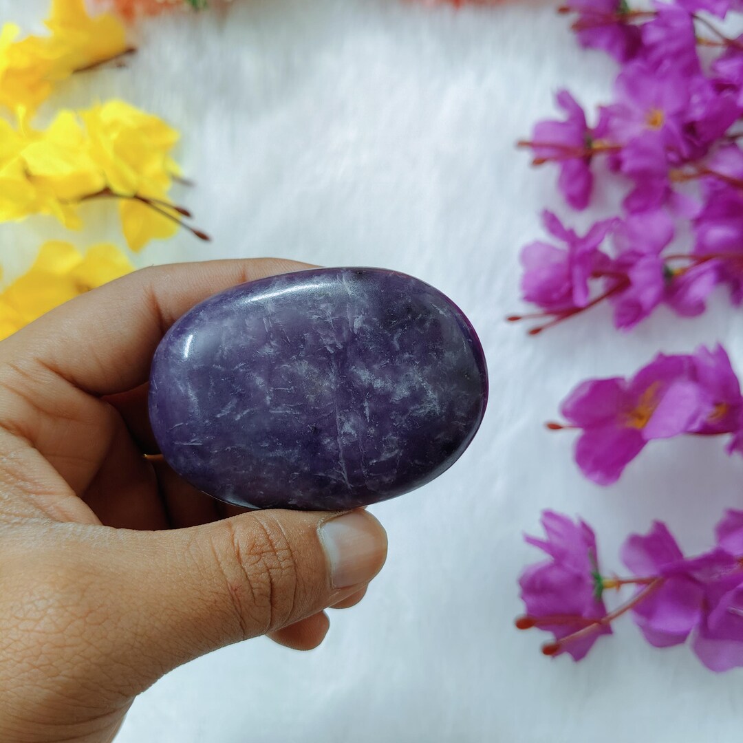 Lepidolite Pocket Crystal Palm Stone 64 Mm | Polished Agate Healing ...