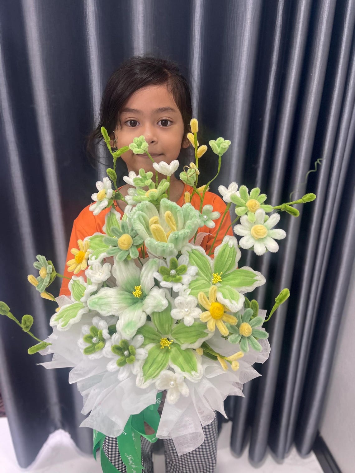 Handmade Velvet Wire Daisy Bouquet - Green, White & Yellow Floral ...