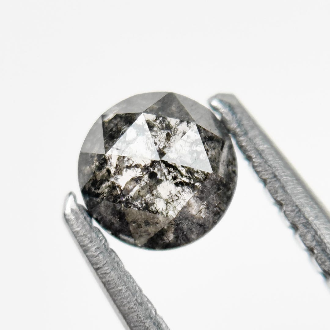 0.46 Ct Minimalist Natural Grey Round Shape Diamond , Loose Rose Cut ...