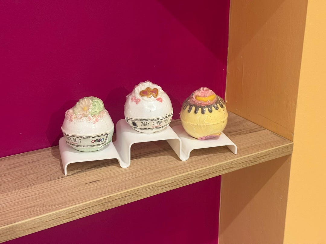 Bath Bomb Stand: Simple, Clean, Reusable Display - Etsy