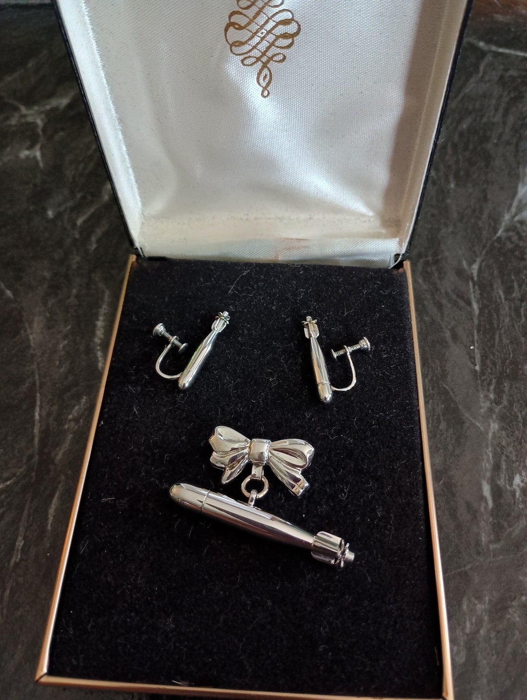 WWII Sweetheart Silvery Torpedo Set: Earrings and Dangle Brooch Super ...