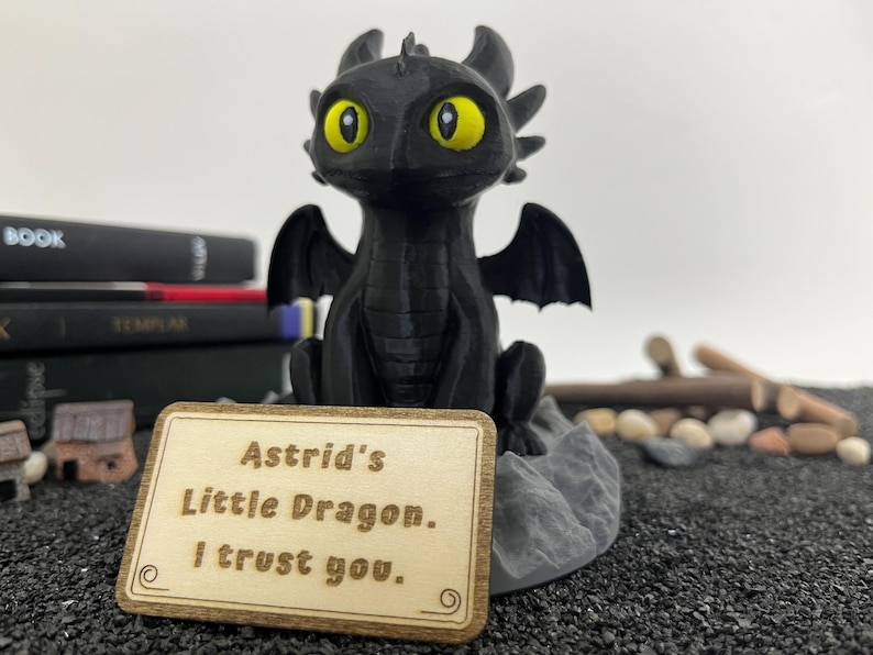 Toothless Dragon Desk Guardian | Custom Sign, Dual Bases - Etsy