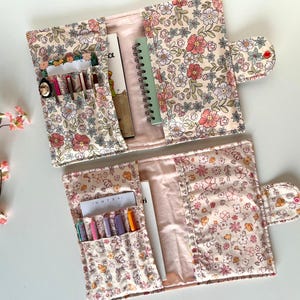 Floral Book Sleeve – Cotton Fabric Book Wrap With Pen Holder - Etsy