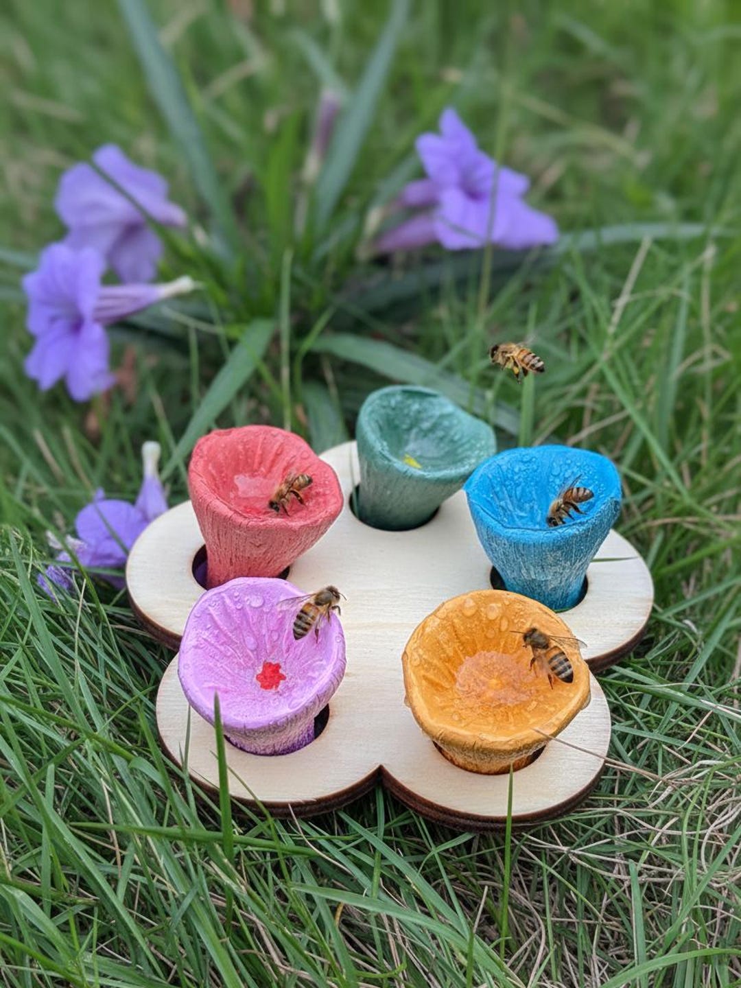 Resin Bee Watering Station: Garden Pollinator Feeder - Etsy
