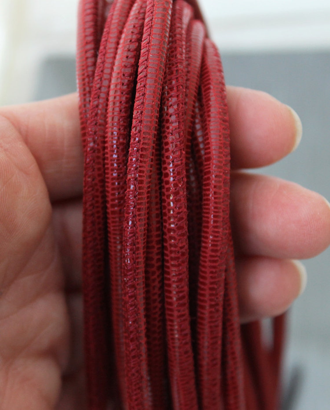 1ft 4mm Dark Red Leather Cord, Round Leather String, 4 Mm Burgundy ...