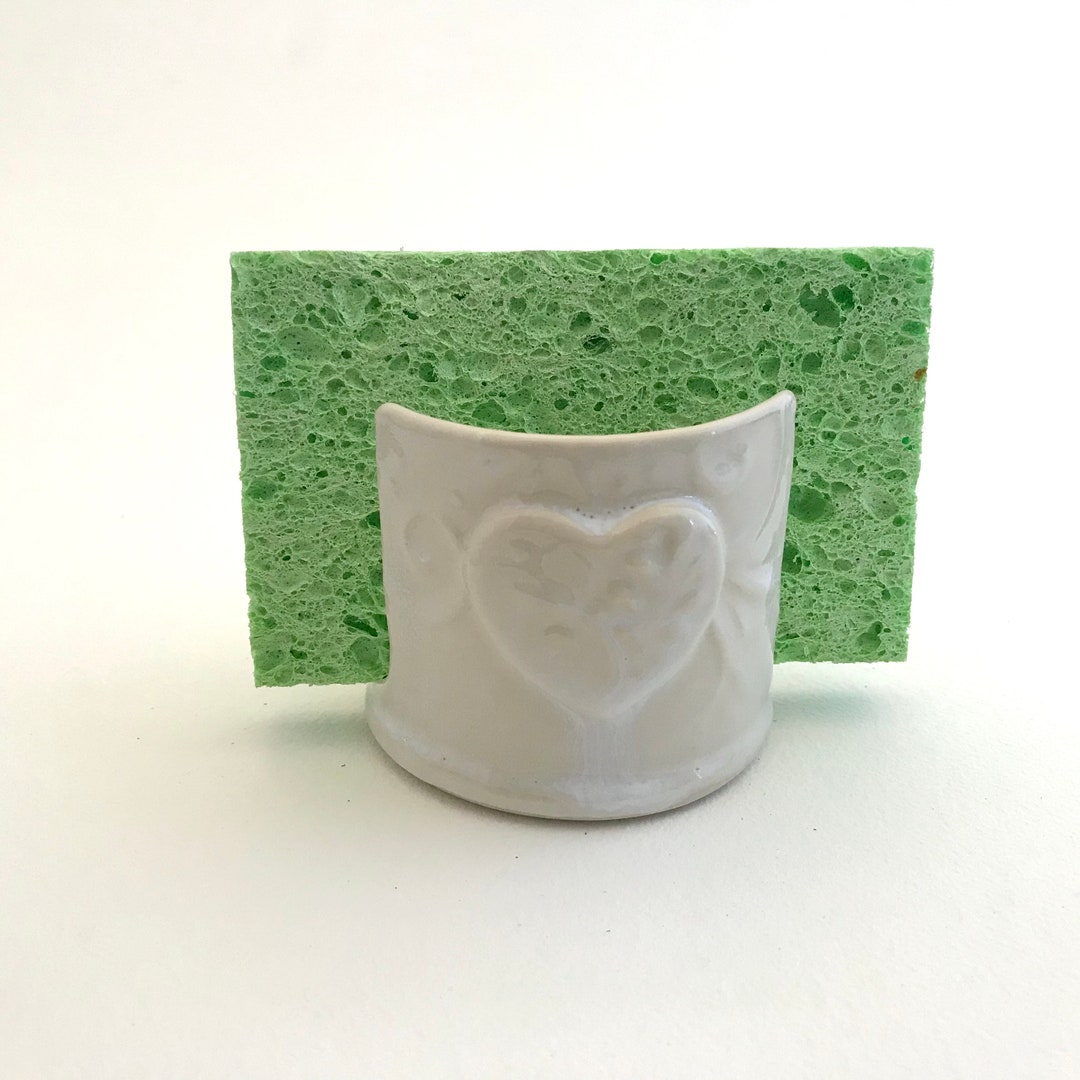 Sponge Holder // Biege and White Kitchen Sponge Holder With Heart ...
