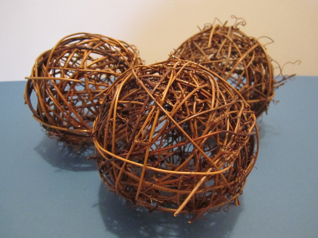 Grapevine / Twig Balls - 4" / 10cm - Brown - Set of 3 - Etsy