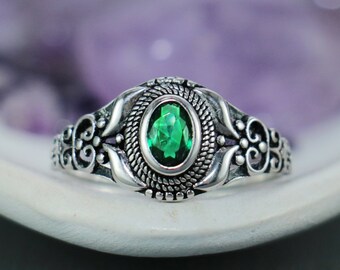 Green Class Ring - Etsy