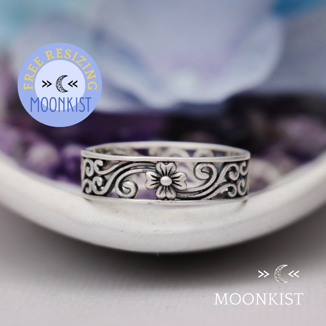 Magnolia Flower Wedding Band for Women, Antique Floral Filigree Wedding ...