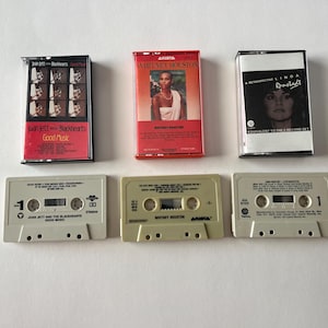 Vintage Cassette Tape Lot: Whitney Houston, Joan Jett, Linda Ronstadt ...