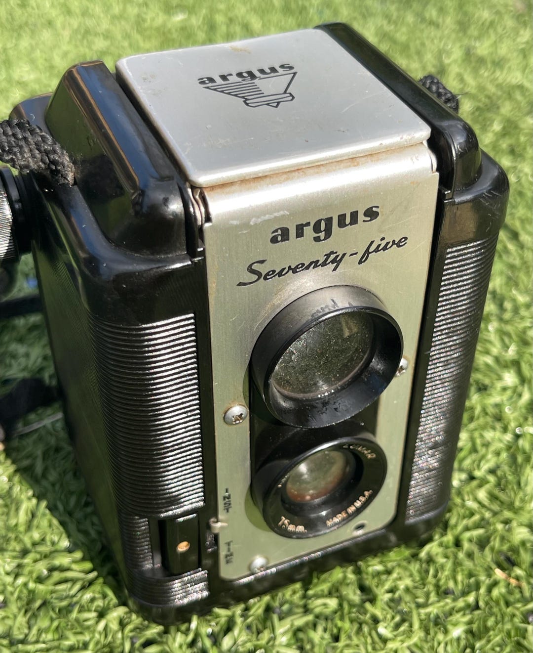 Vintage Argus Seventy-five Box Camera – Mid-century TLR Decor, 75 Mm ...
