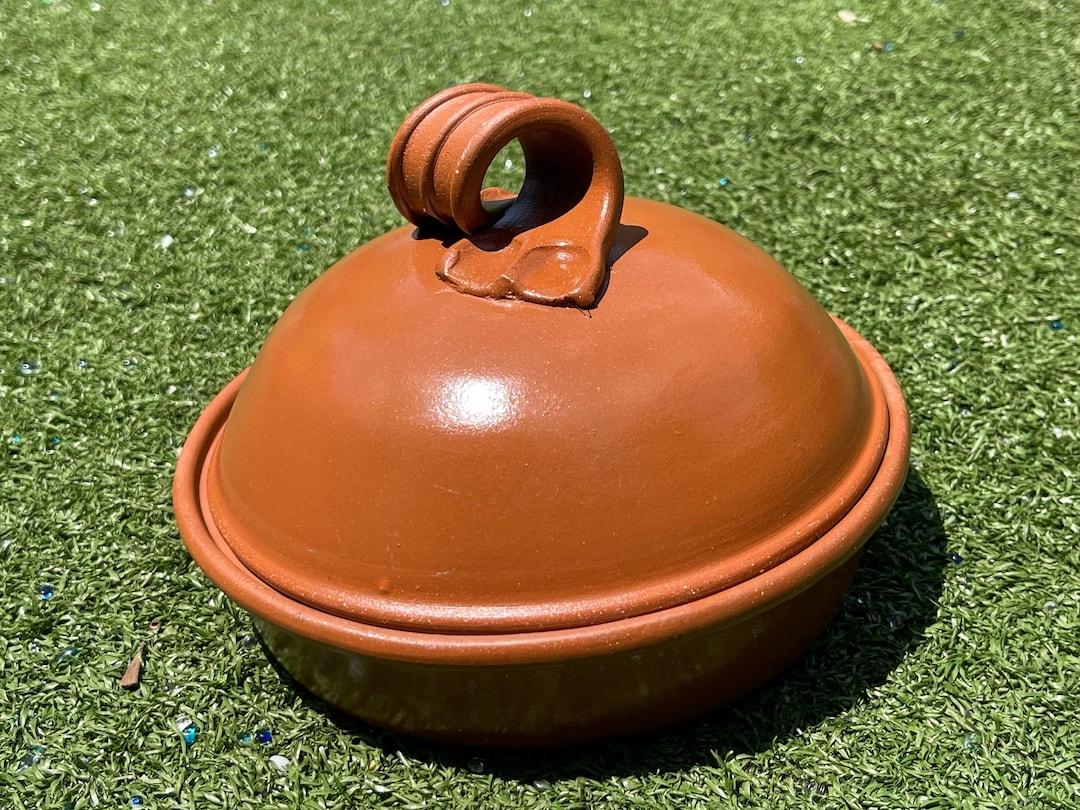 Vintage Terracotta Clay Baking Dish With Domed Lid – 8.5” Rustic ...