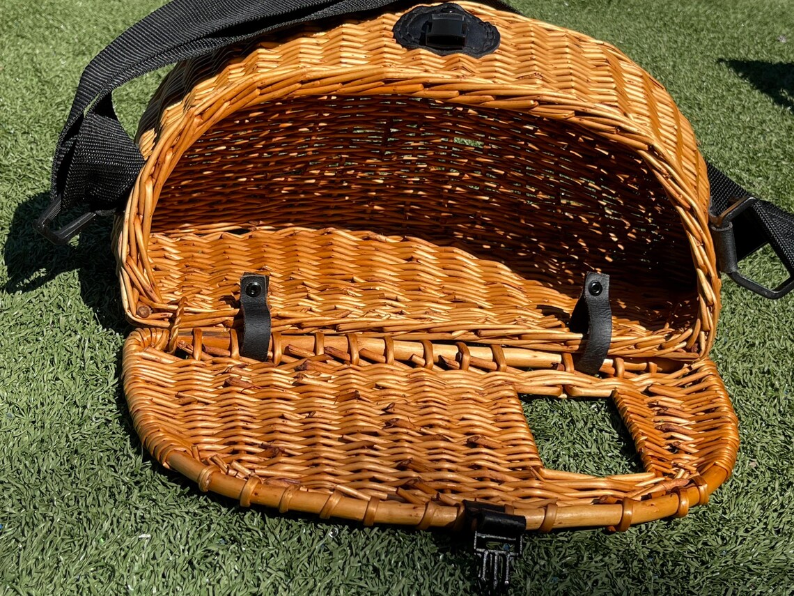 Vintage Wicker Fishing Creel Basket With Strap – 16” Trout Fly Fishing ...