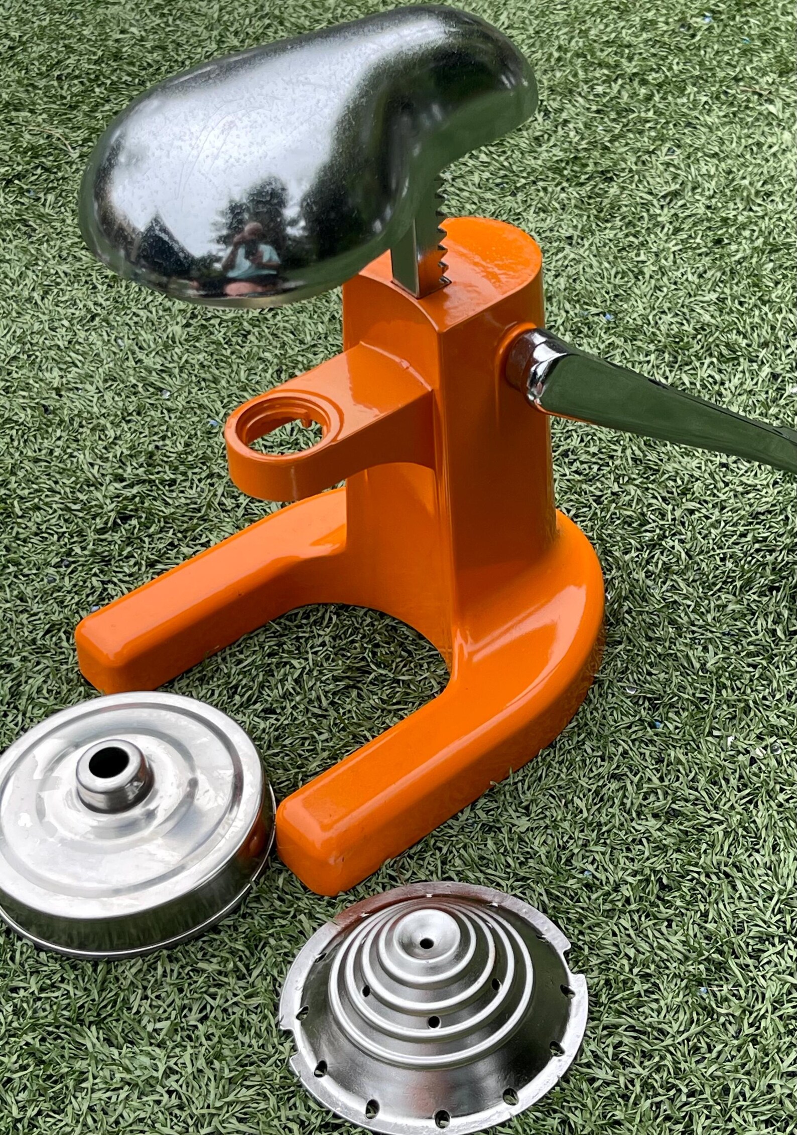 Vintage Metrokane Mighty OJ Juicer – Orange Enamel Cast Metal Citrus ...