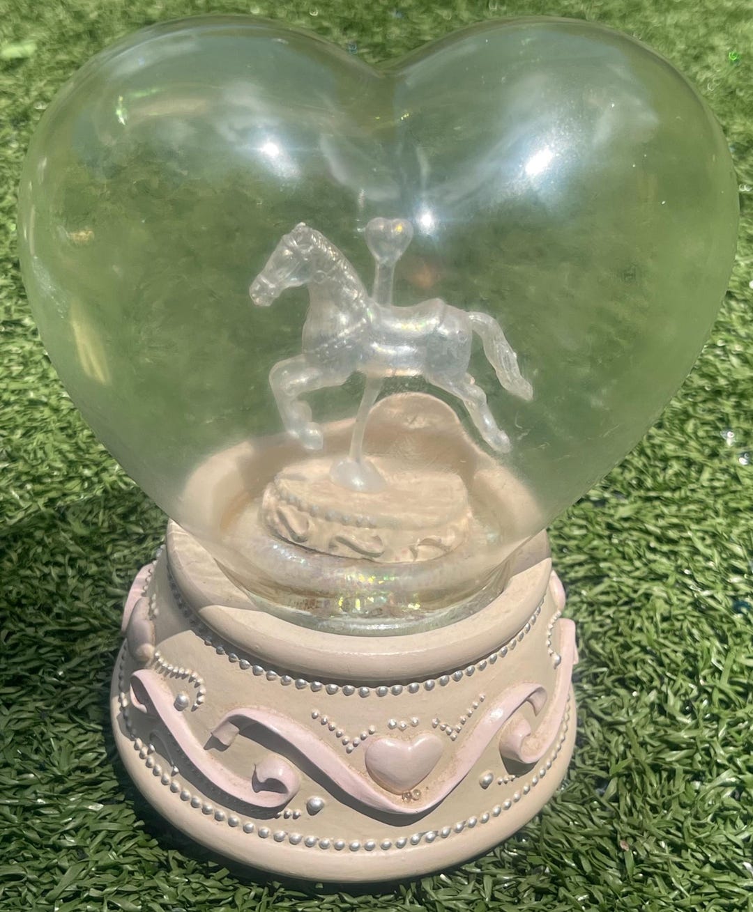 Vintage Heart Acrylic Carousel Horse Music Globe • Plays Music • 4.5 ...