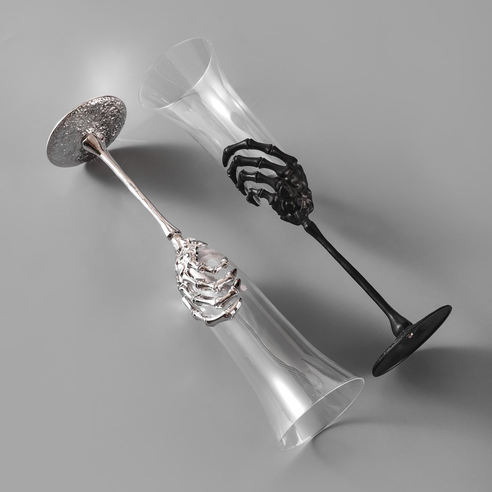 Metal Skeleton Hand Champagne Flutes: Gothic Wedding Toasting Glasses ...
