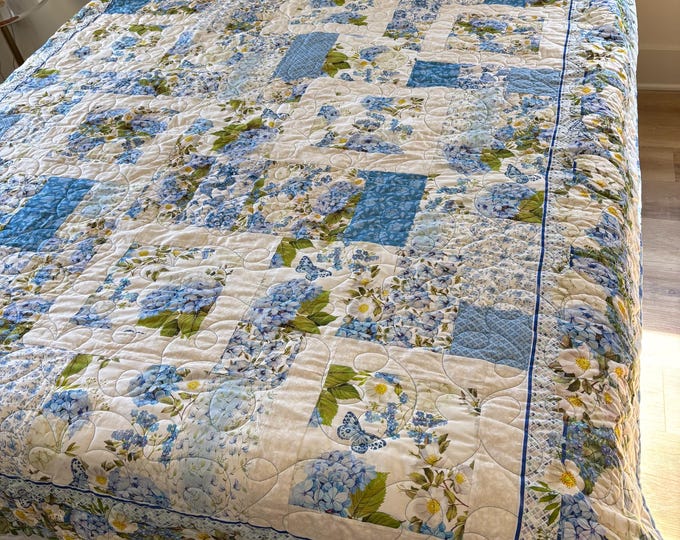 Periwinkle Spring Butterfly Twin/full Quilt 68"x80" - Etsy