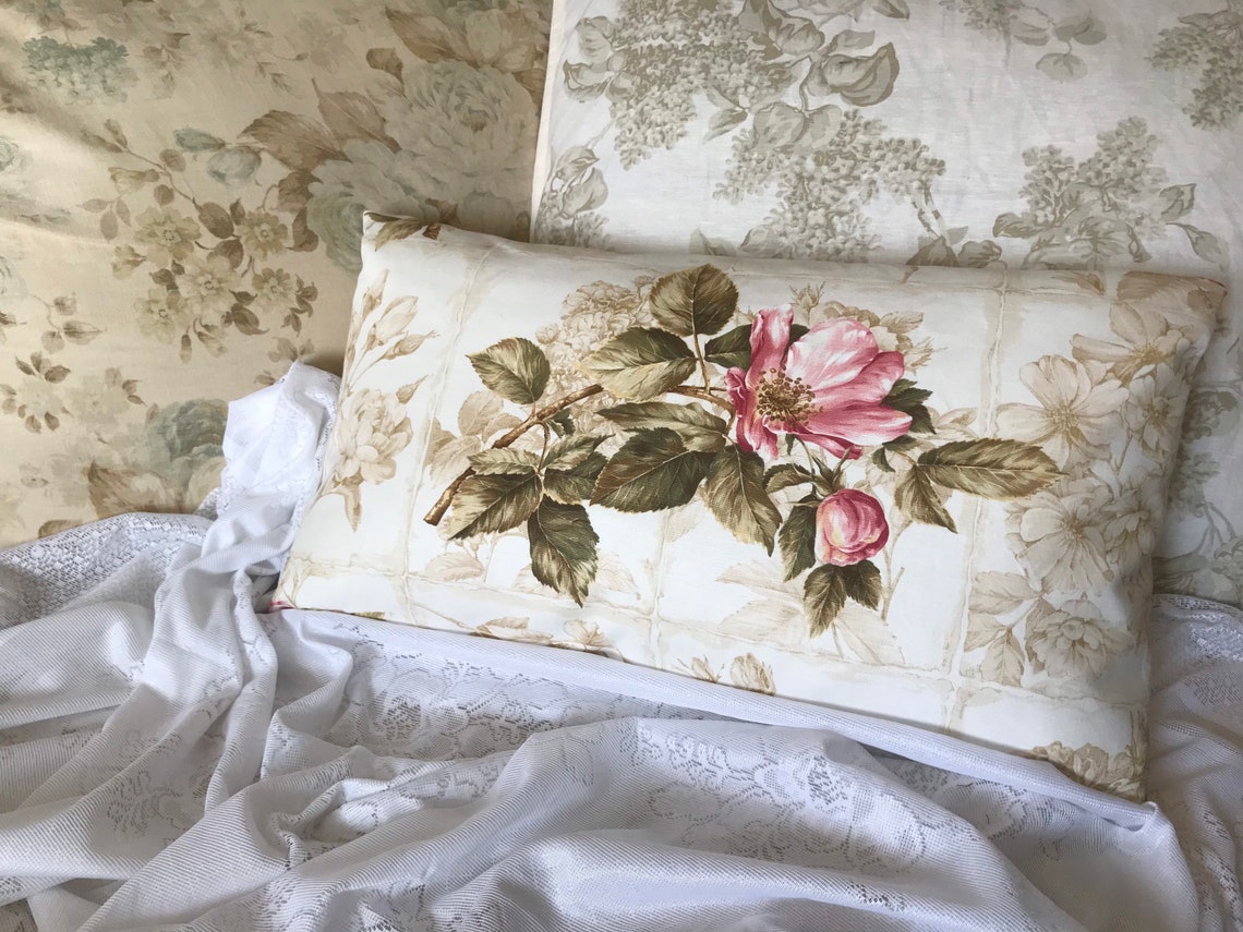 GORGEOUS Cabbage Rose pillow cover Hand painted roses Made in | Etsy