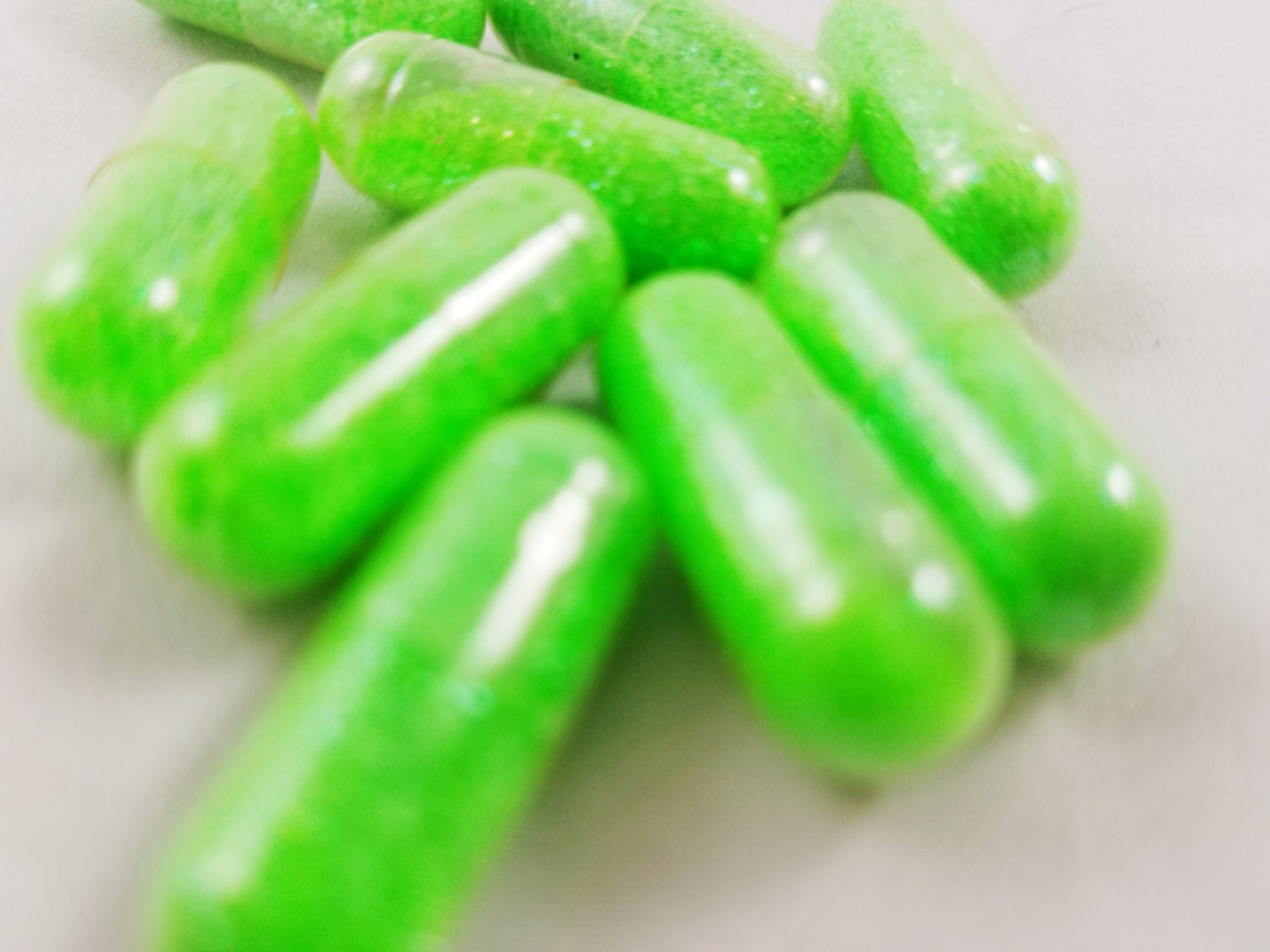 Glitter Pills - "nickelodeon Slime" in Pill Bottle - Etsy