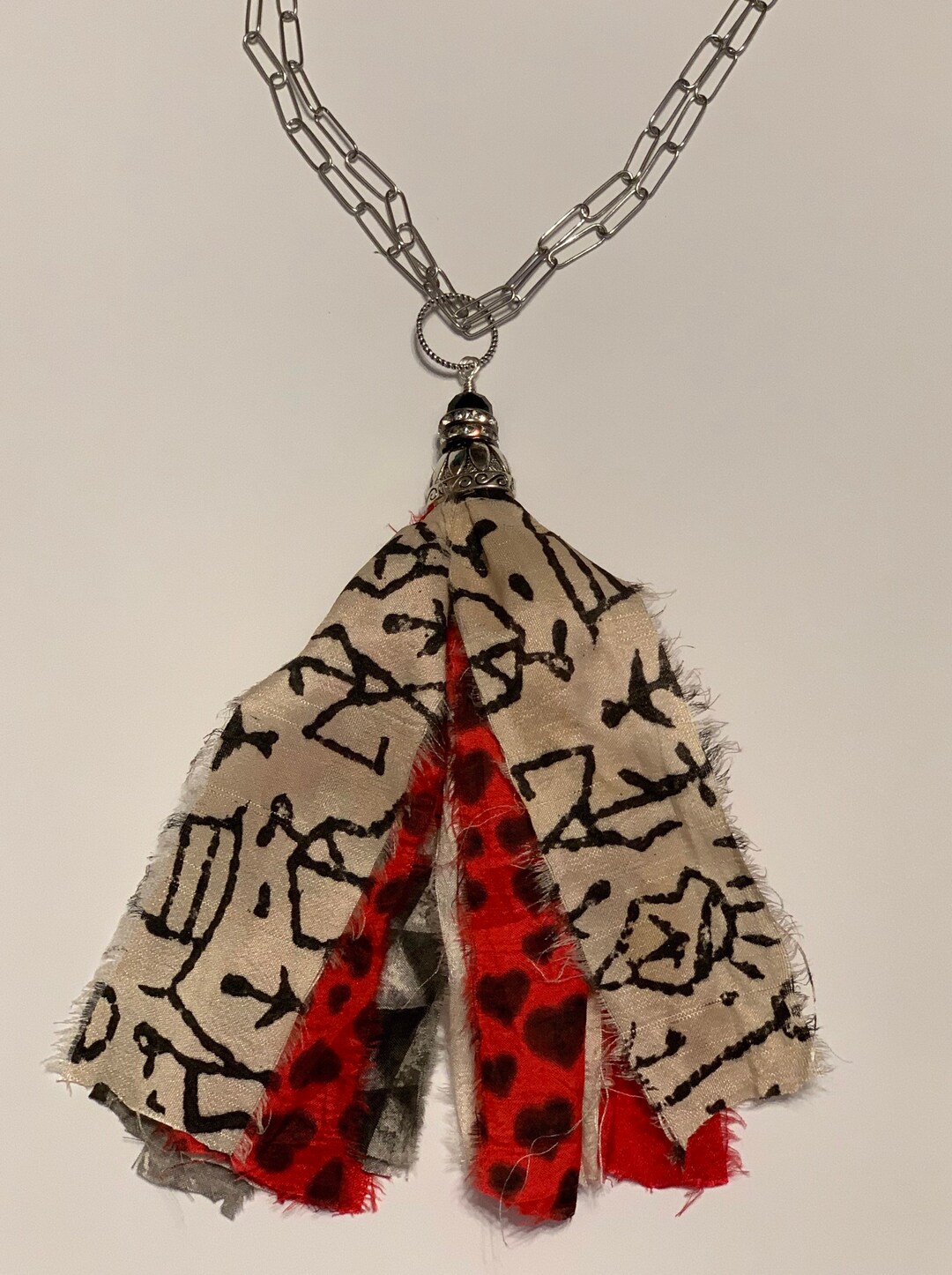 Tassel Sari Silk Fabric / Fleur de Lis / Interchangeable Tassel - Etsy.de