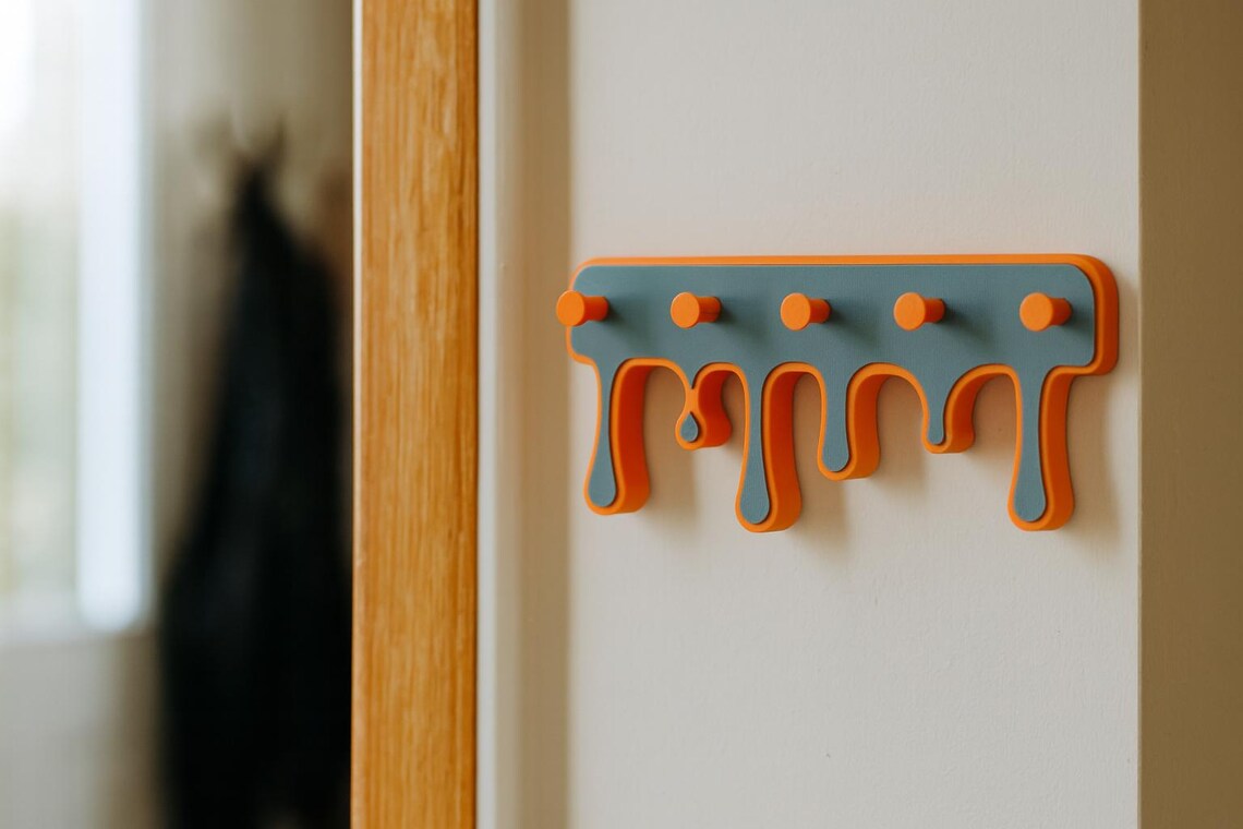 Customizable Drip Wall Mounted Key Holder – Minimalist Colorful Design ...
