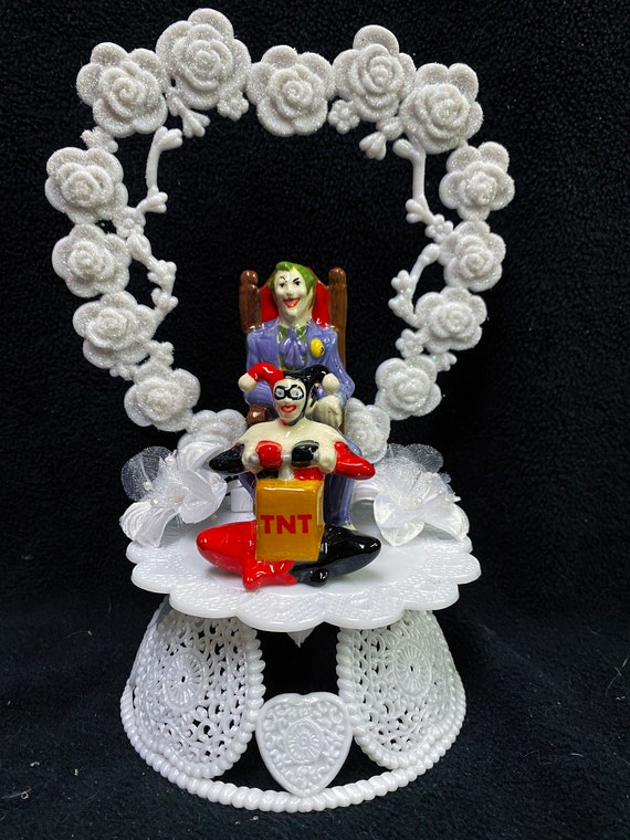 Heart Joker & Harley Quinn DC Comic Wedding Cake Topper Hero - Etsy