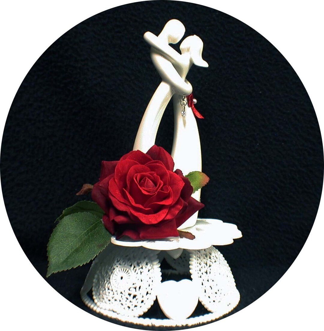 Circle of LOVE Wedding Cake Topper "always" Red Rose TOP - Etsy