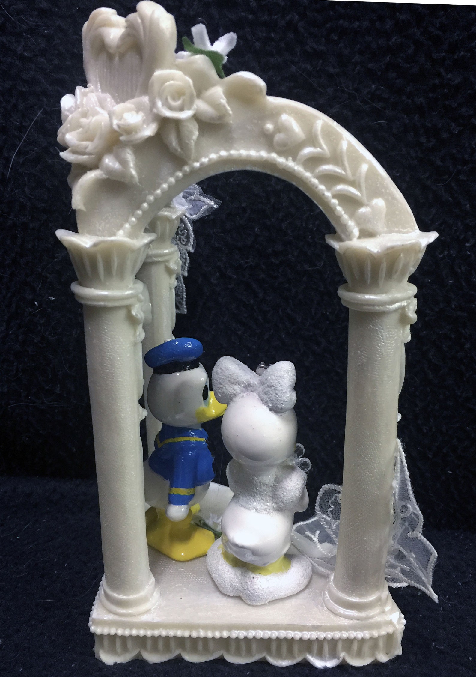 DISNEY Donald Groom & Dasiy Duck Wedding Cake Topper Top ARCH - Etsy