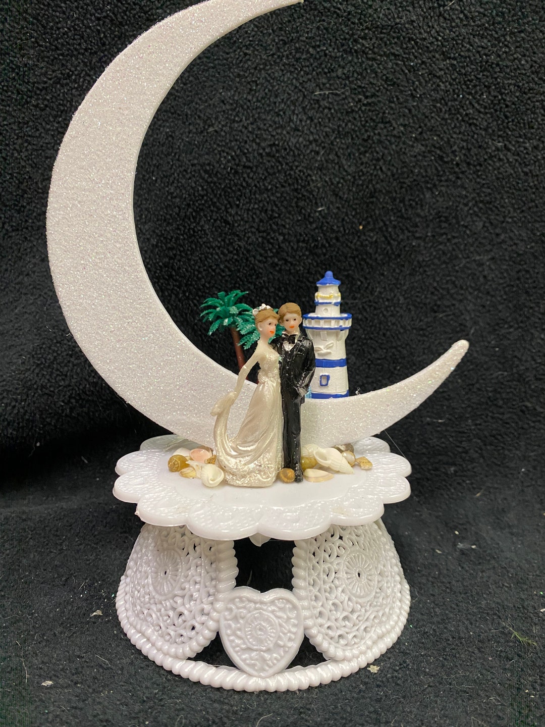 Wedding Cake Topper Beach Ocean Honeymoon Lake Tropical Island Groom ...