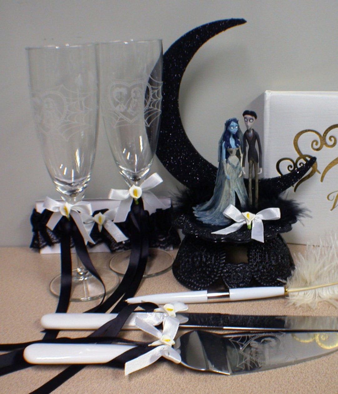 Limited Edition Corpse Bride Wedding Cake Topper LOT Glasses Knife ...