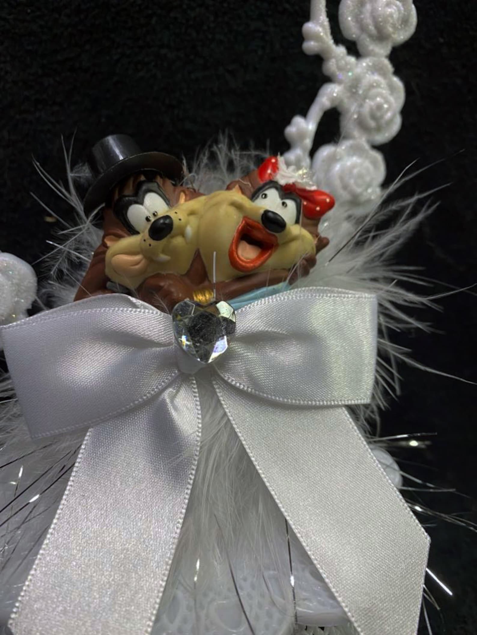 TASMANIAN Devil TAZ Wedding Cake Topper LOT Glasses Knife - Etsy