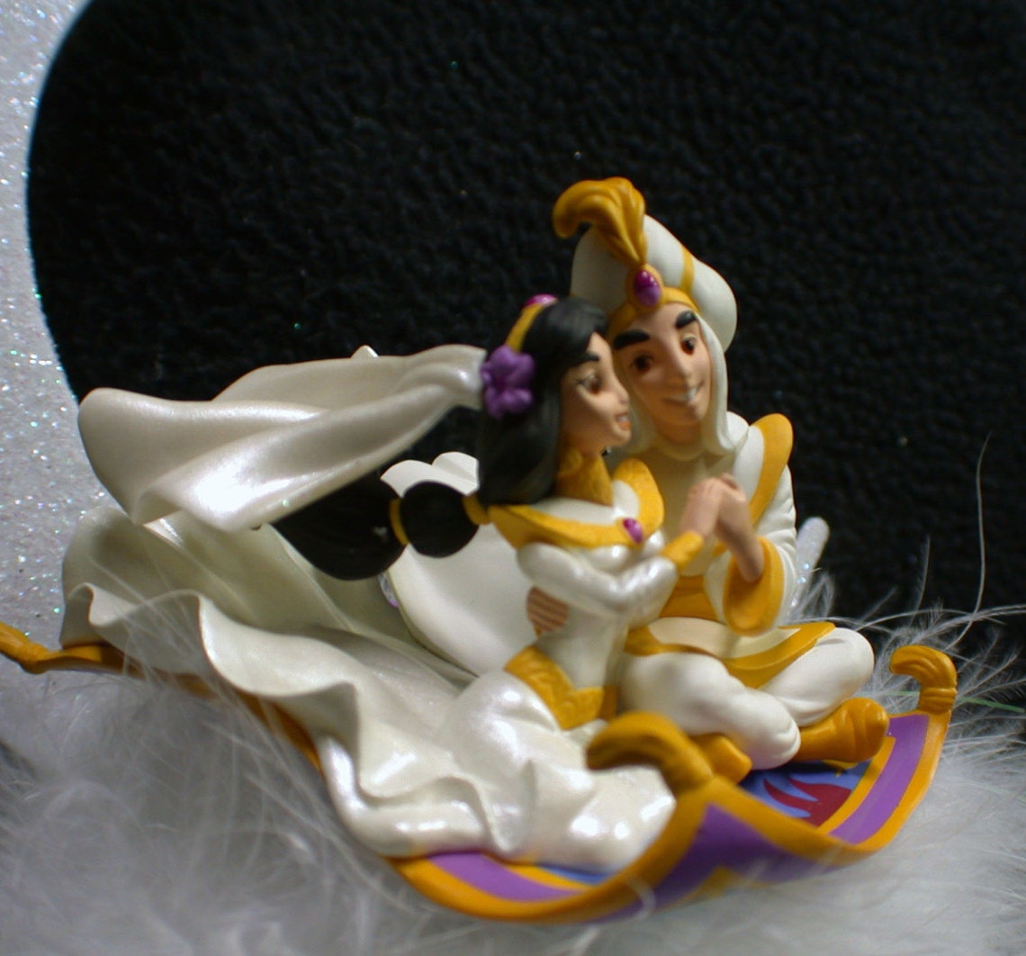 Flying Carpet RIDE Aladdin & Jasmin Romantic Wedding Cake - Etsy