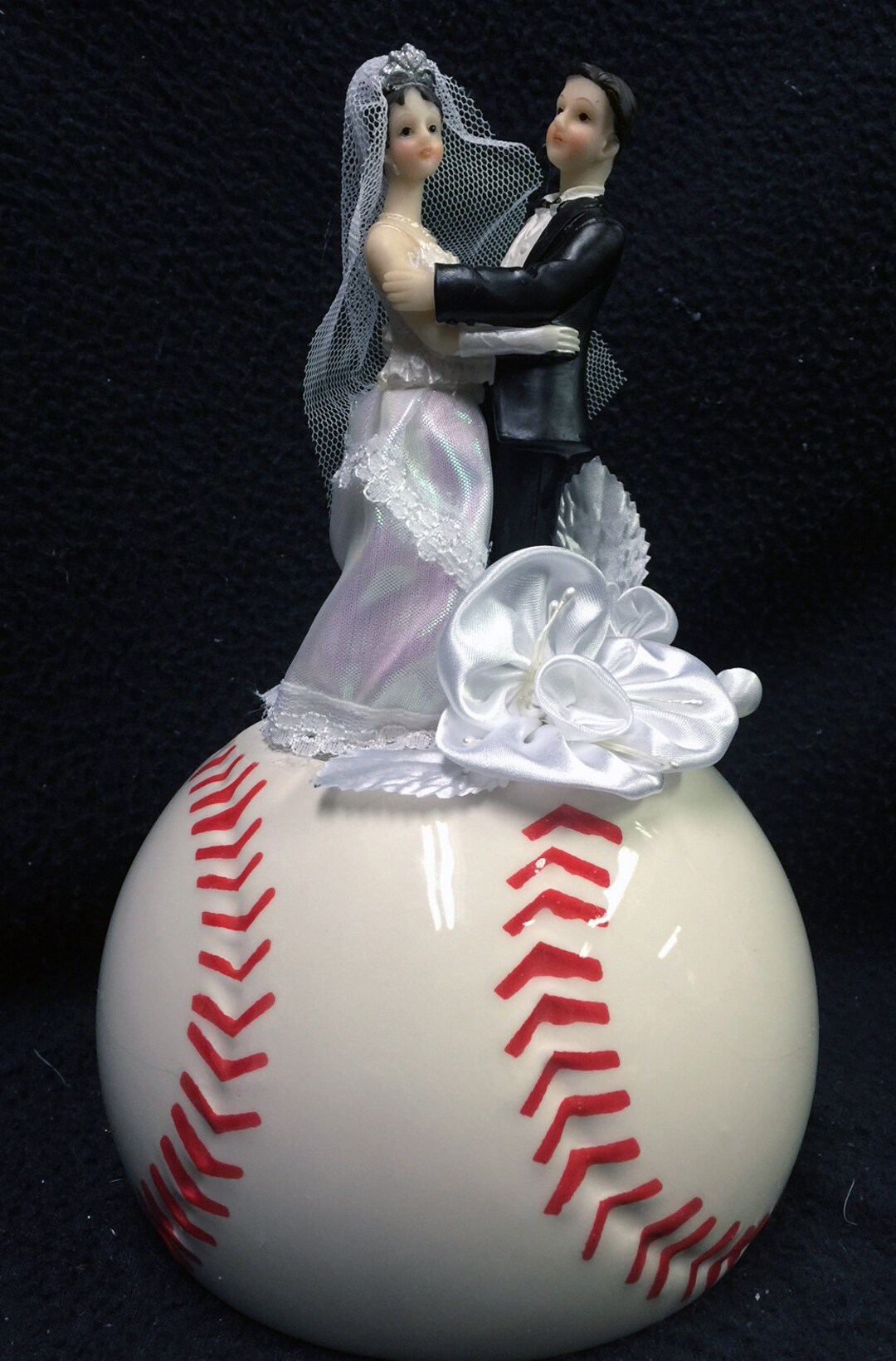 Baseball Softball Wedding Cake Topper Fans Top Base Ball Game Birde and ...