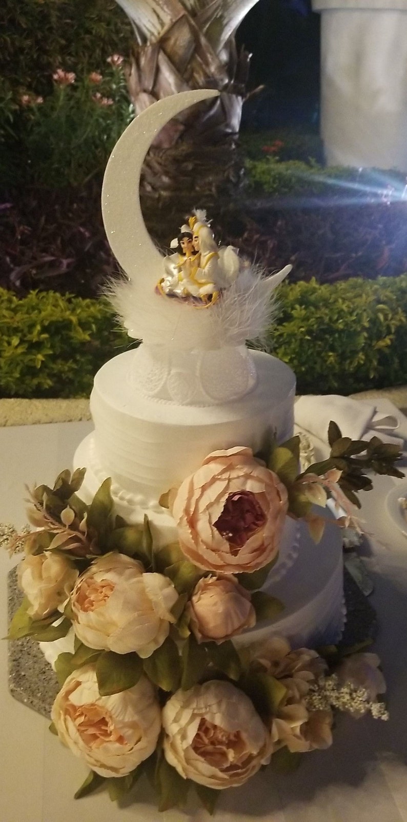 Flying Carpet RIDE Aladdin & Jasmin Romantic Wedding Cake - Etsy