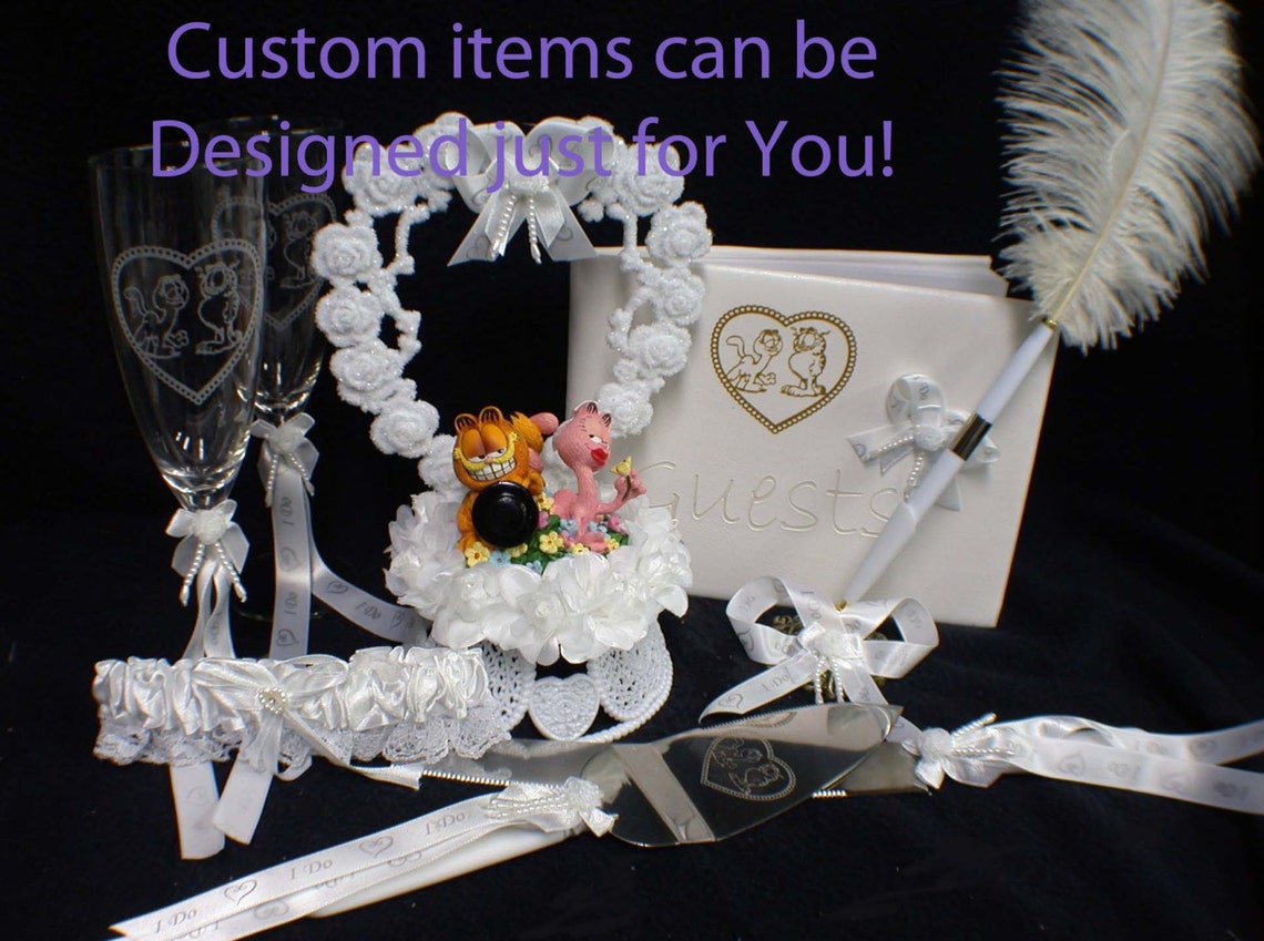Garfield & Arlene Wedding Cake Topper Entwined Tails Cat - Etsy