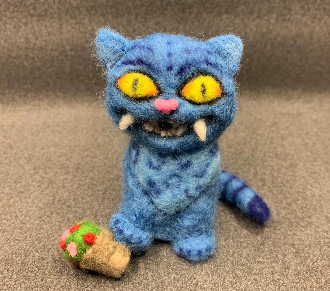 Derpy Tiger - Kpop Demon Hunters Handmade Felted Plush Figurine ...