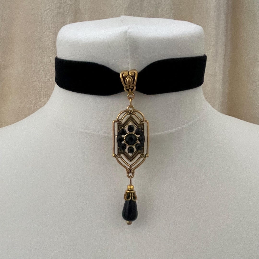 Black Velvet Ribbon Art Deco Style Choker, Ancient Gold Ornate Black ...