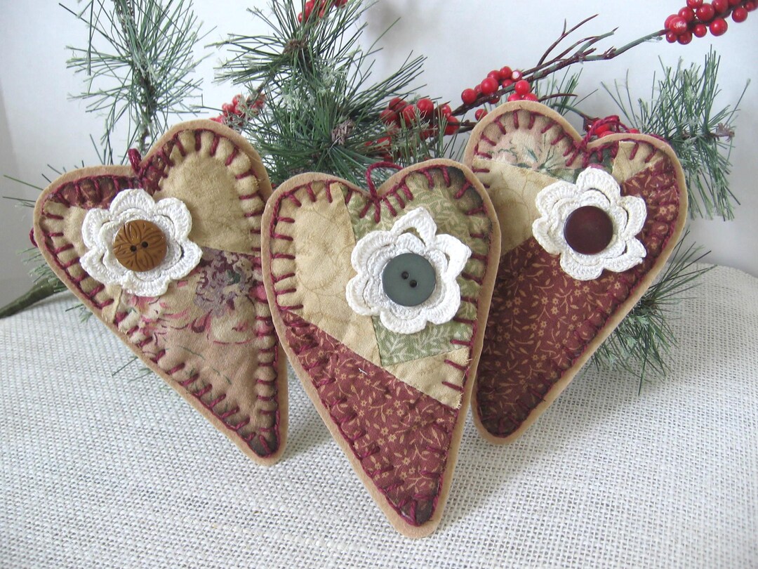 3 Primitive Quilted Heart Ornaments, Tiered Tray Accent, 7 1/4 Inch ...