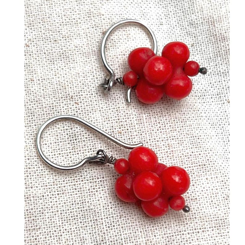 Vintage Red Coral Cluster Petite Dangle Earrings - Etsy