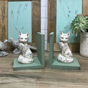 Fox Figurines Set of Bookends Fox Book Ends Rustic Fox Farmhouse Decor ...