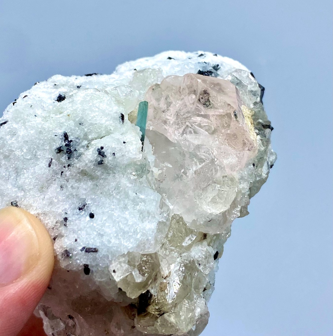 260 Gram Natural Morganite With Blue Tourmaline and Quartz Crystal ...