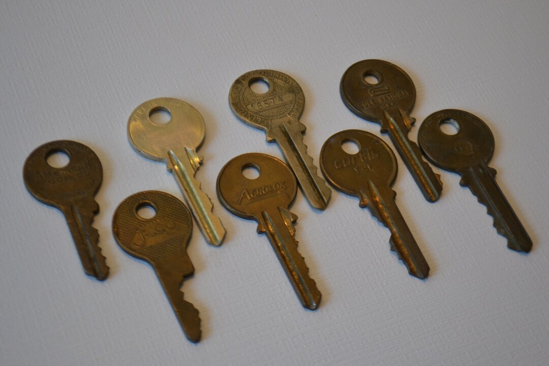 Original Vintage Salvaged Industrial Brass Silver Metal Keys Lot of 10 ...